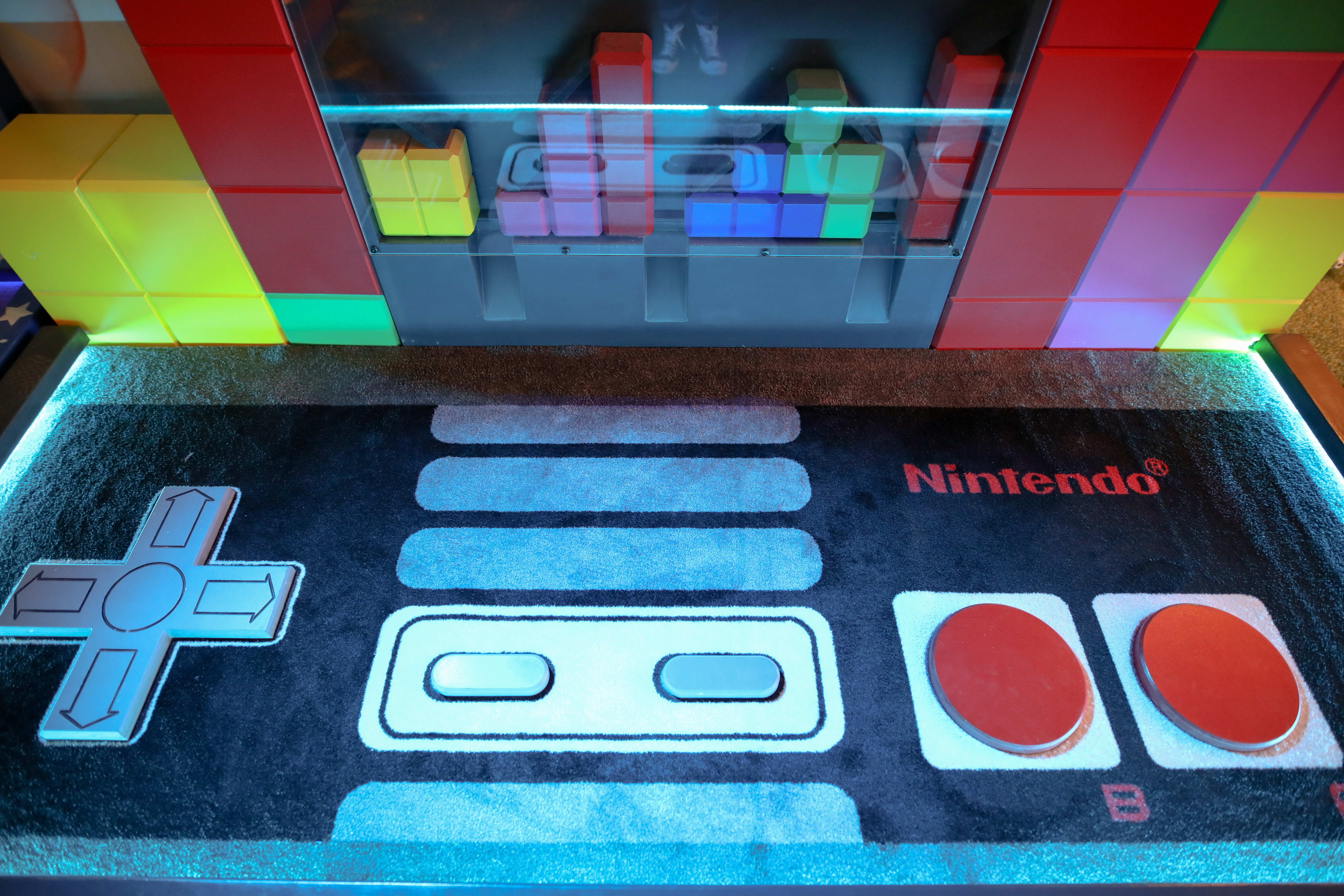 Mini Golf | Holey Moley Golf Course