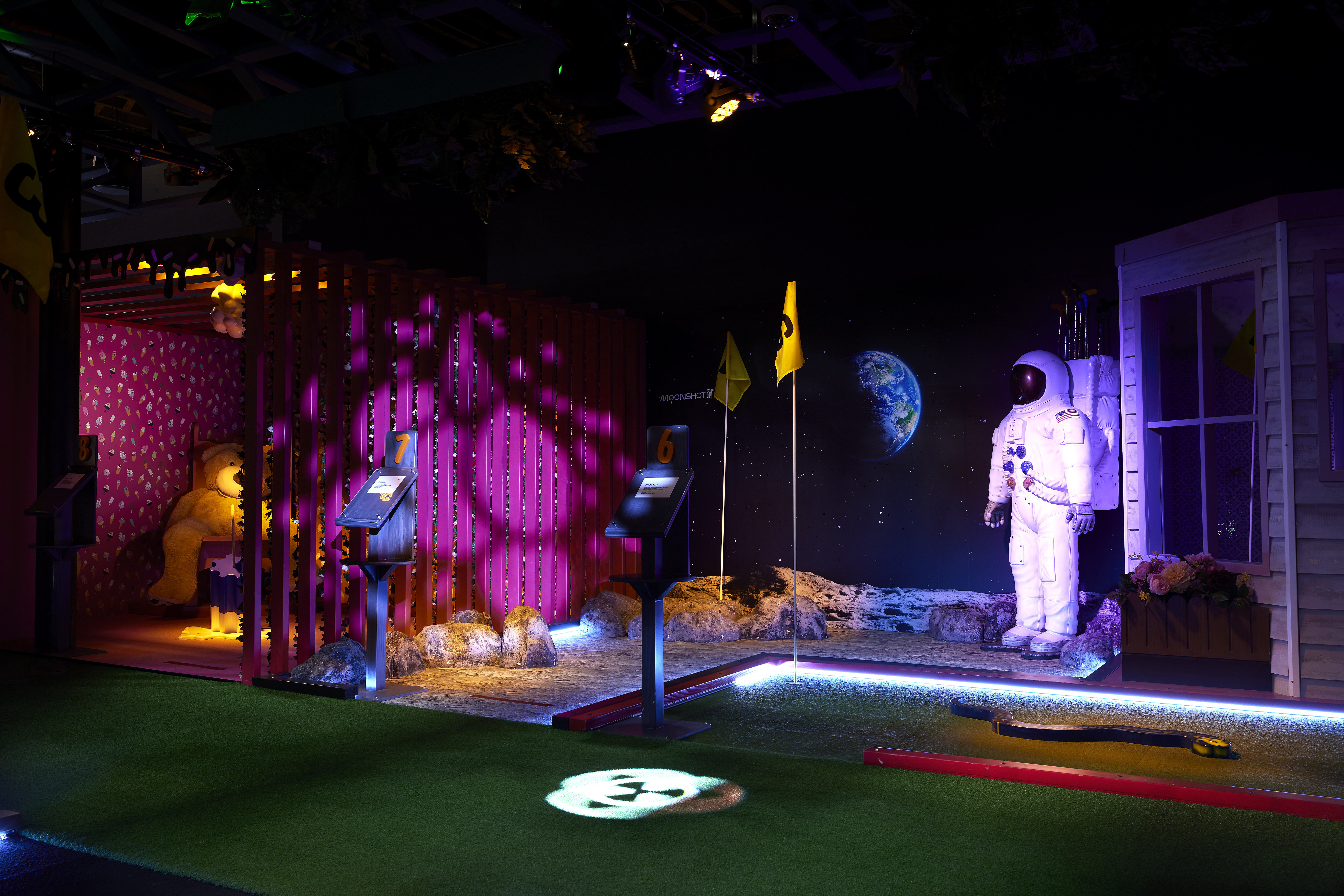 Mini Golf & Putt Putt Denver CO | Holey Moley