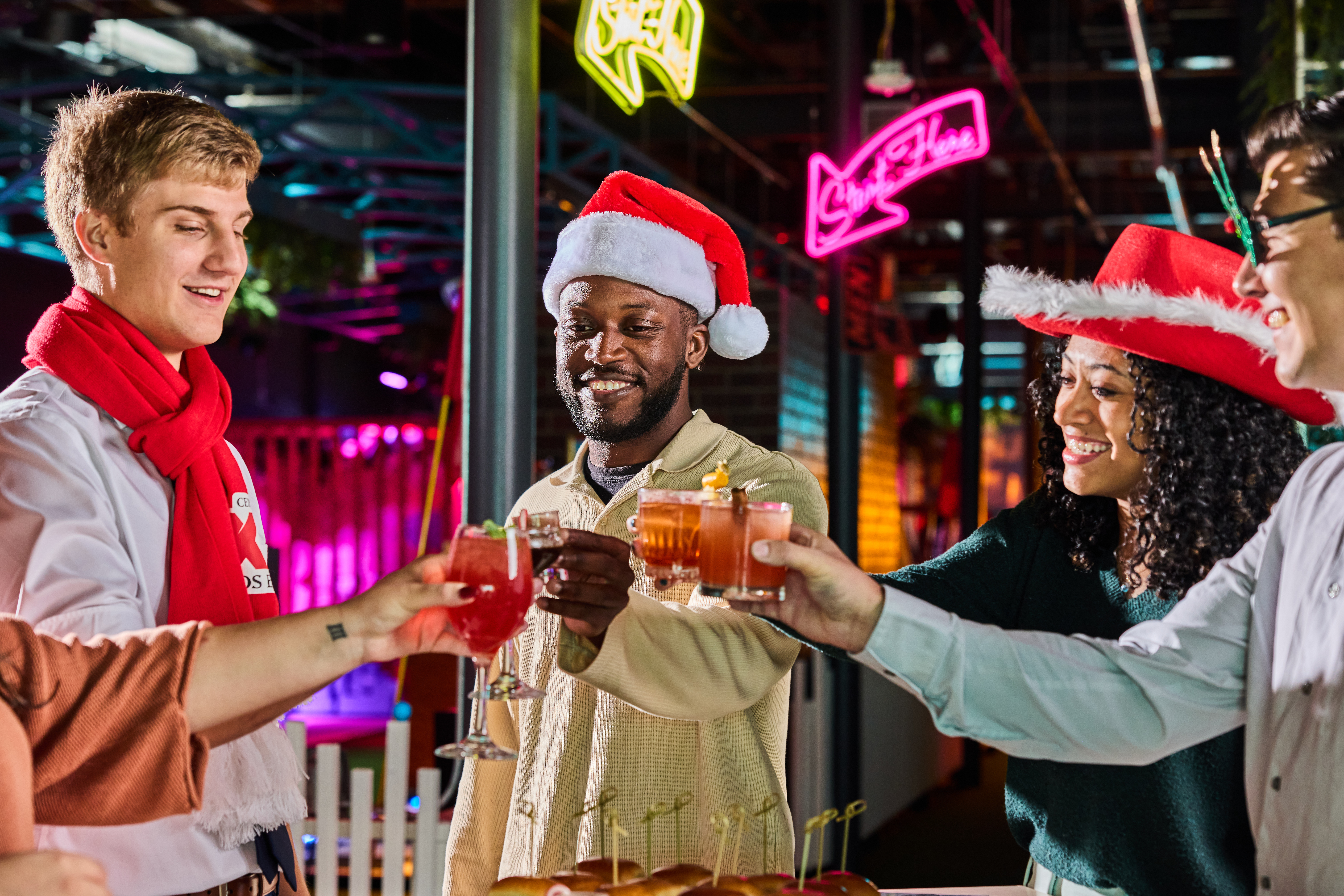 Holiday Party Venues & Packages | Holey Moley