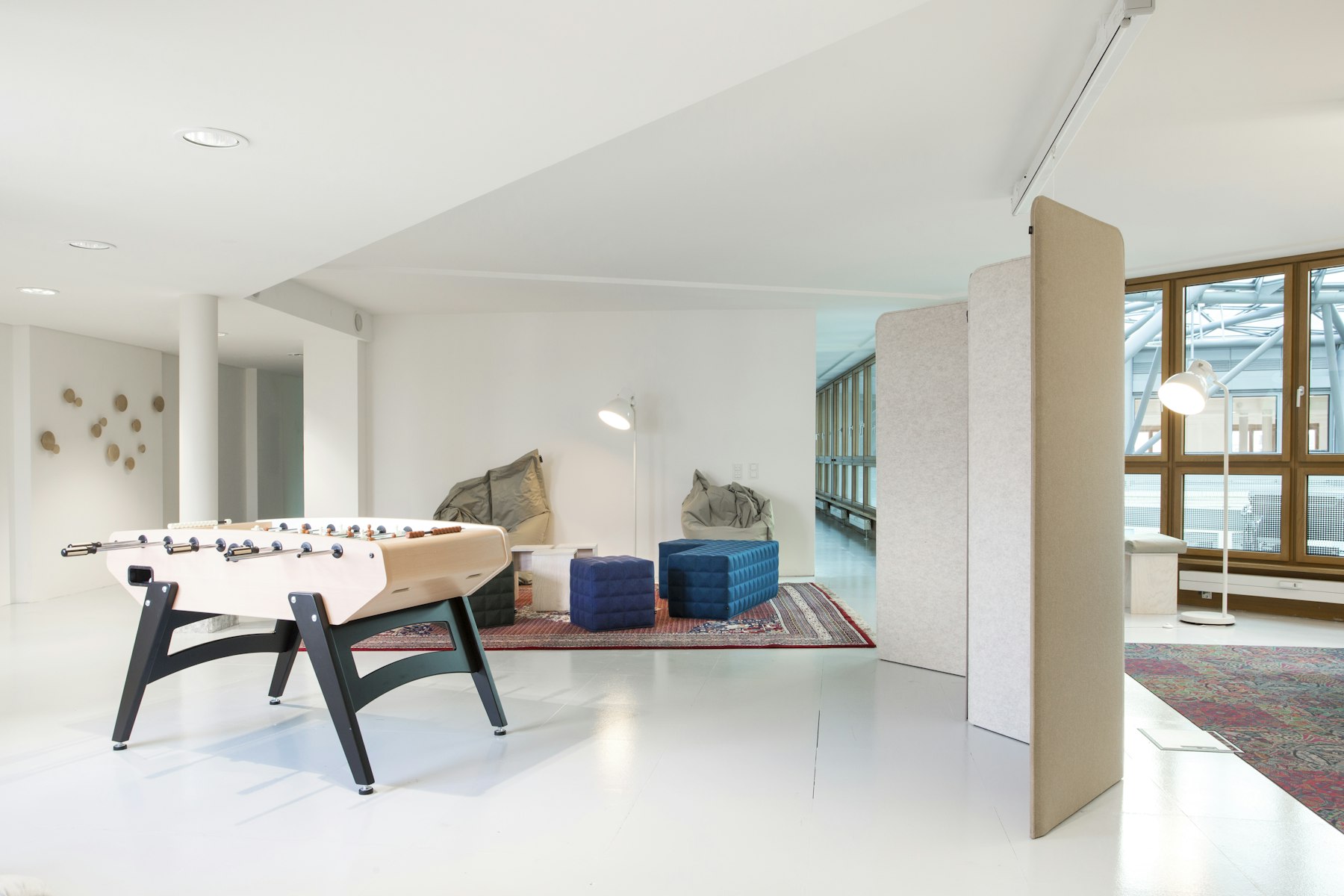 Finding a solution for acoustic problems in your office | BuzziSpace