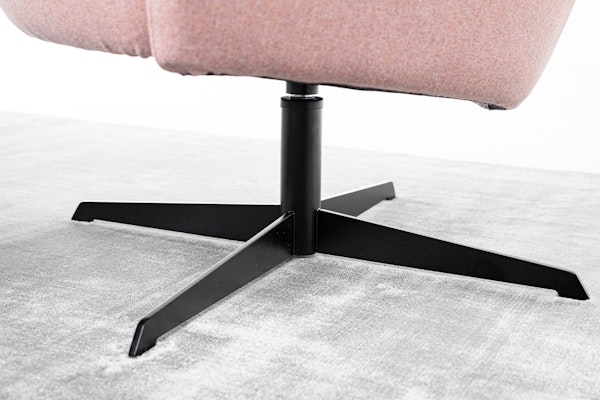 BuzziK, Fit for a king | BuzziSpace