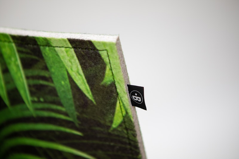 BuzziBlinds Classic, acoustic room divider | BuzziSpace