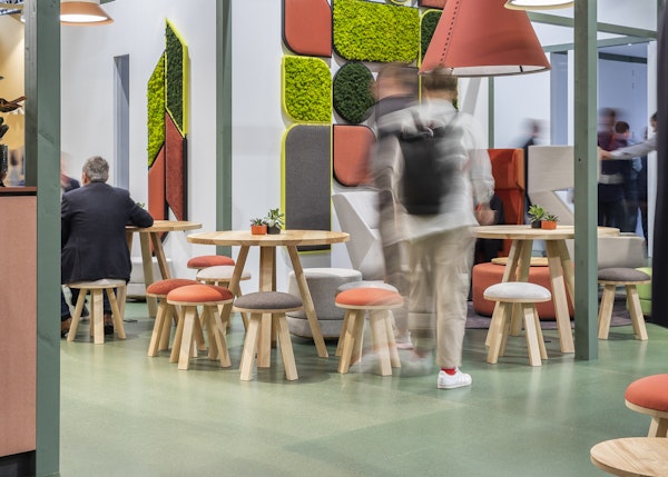 BuzziMilk Table, authentic wooden table | BuzziSpace