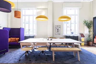 BuzziPicNic, multifunctional table in solid wood | BuzziSpace