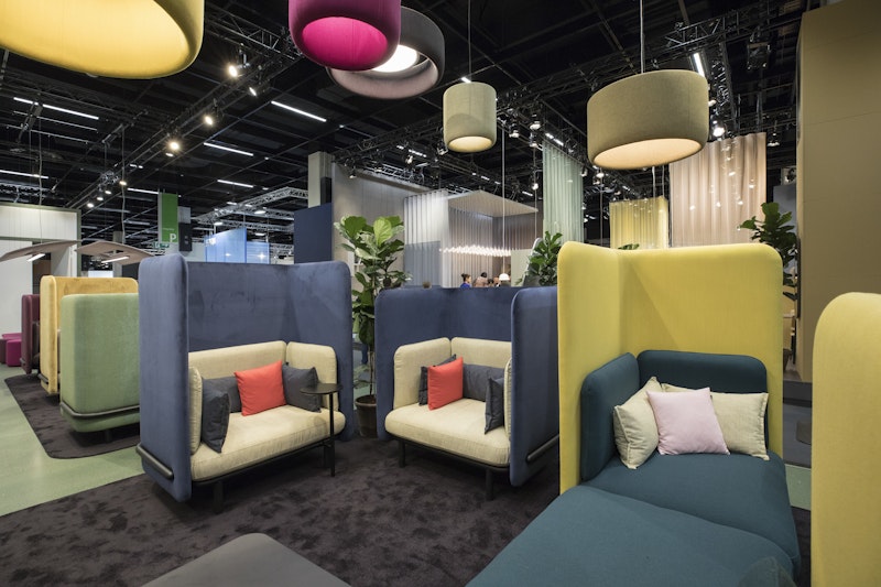 BuzziProp LED, cylindrical acoustic pendant lighting | BuzziSpace