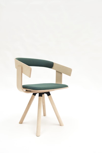 BuzziFloat, a minimal chair to maximize space | BuzziSpace