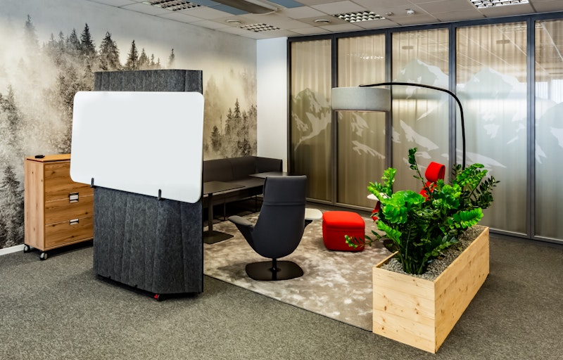 BuzziJet Standing - BuzziSpace