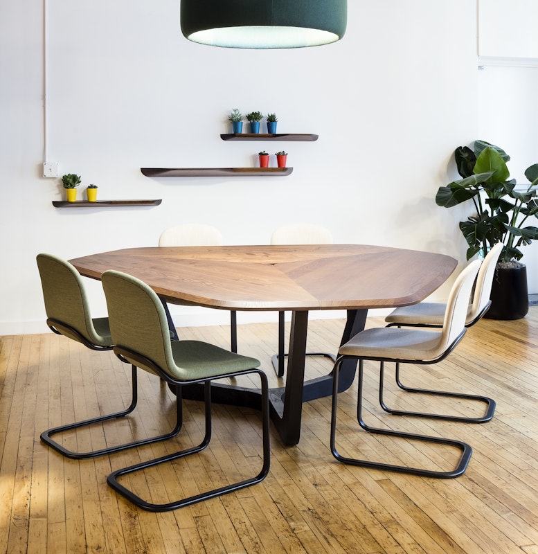 BuzziJet, acoustic pendant lighting | BuzziSpace