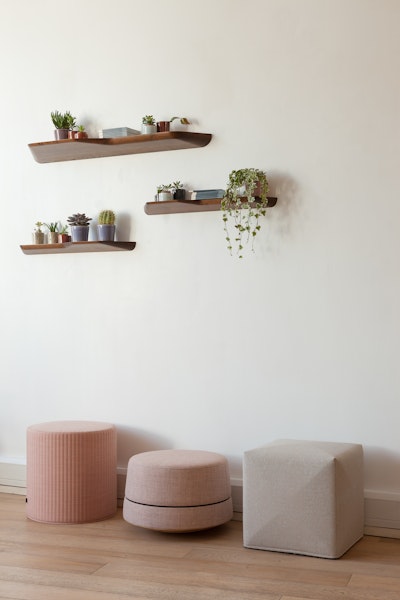BuzziPlank, shelf in solid wood | BuzziSpace