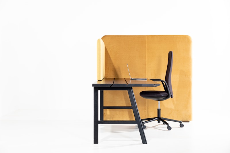 BuzziShield Desk, Create private workstations | BuzziSpace