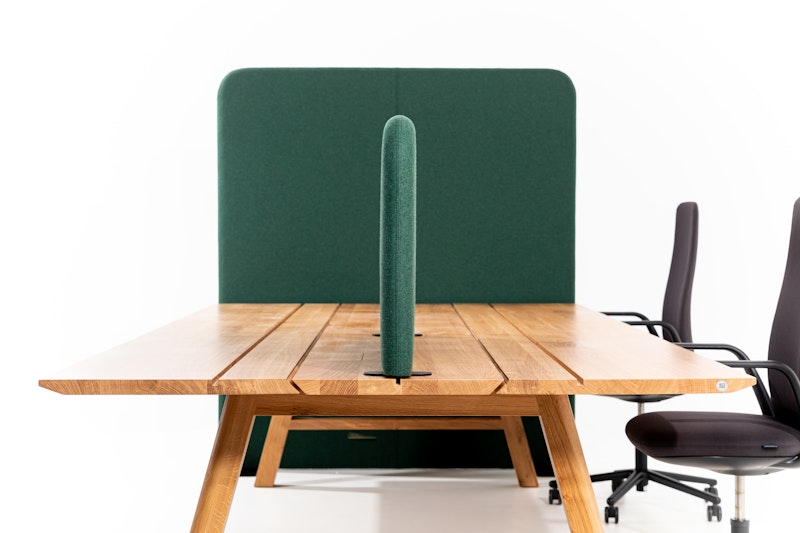 BuzziShield Desk, Create private workstations | BuzziSpace