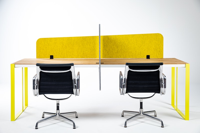 BuzziTripl Desk Split, acoustic desk divider | BuzziSpace
