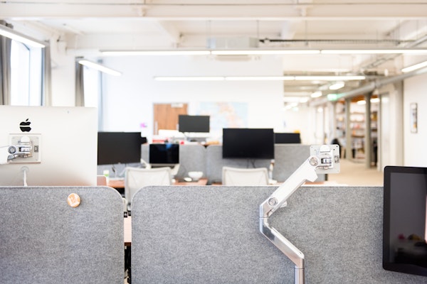 BuzziFrontDesk, acoustic desk divider | BuzziSpace
