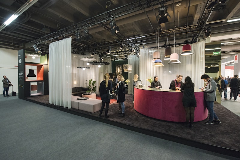 BuzziHat, acoustic hat-shaped pendant light | BuzziSpace