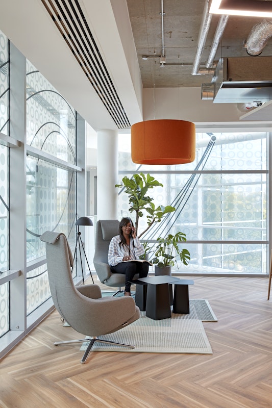 BuzziJet, acoustic pendant lighting | BuzziSpace