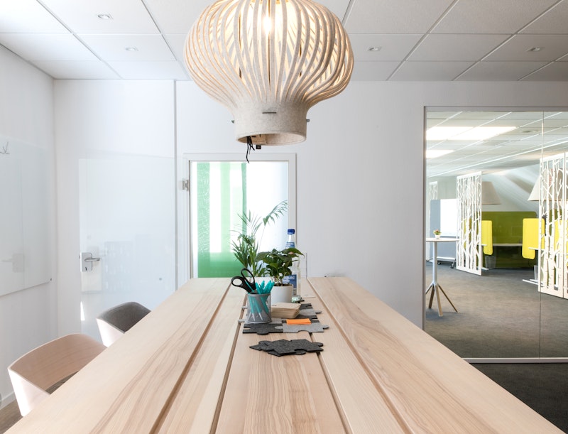 BuzziPicNic, multifunctional table in solid wood | BuzziSpace