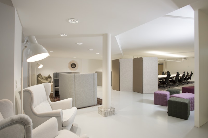 BuzziScreen, sound-absorbing room divider | BuzziSpace