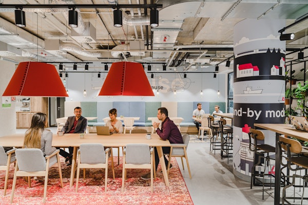 BuzziShade Pendant, sound-absorbing lighting | BuzziSpace