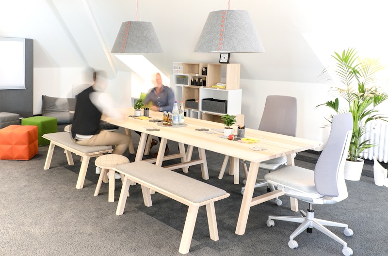 BuzziShade Pendant, sound-absorbing lighting | BuzziSpace