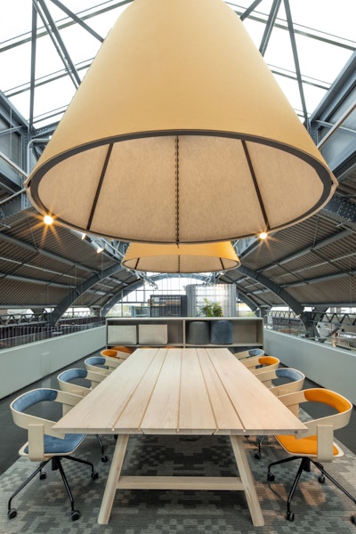 BuzziShade Pendant, sound-absorbing lighting | BuzziSpace