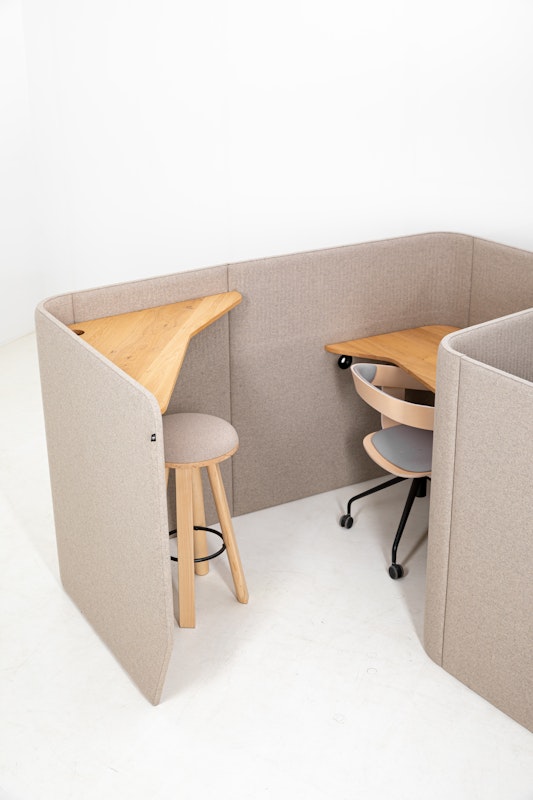 BuzziVille, freestanding modular workstation | BuzziSpace