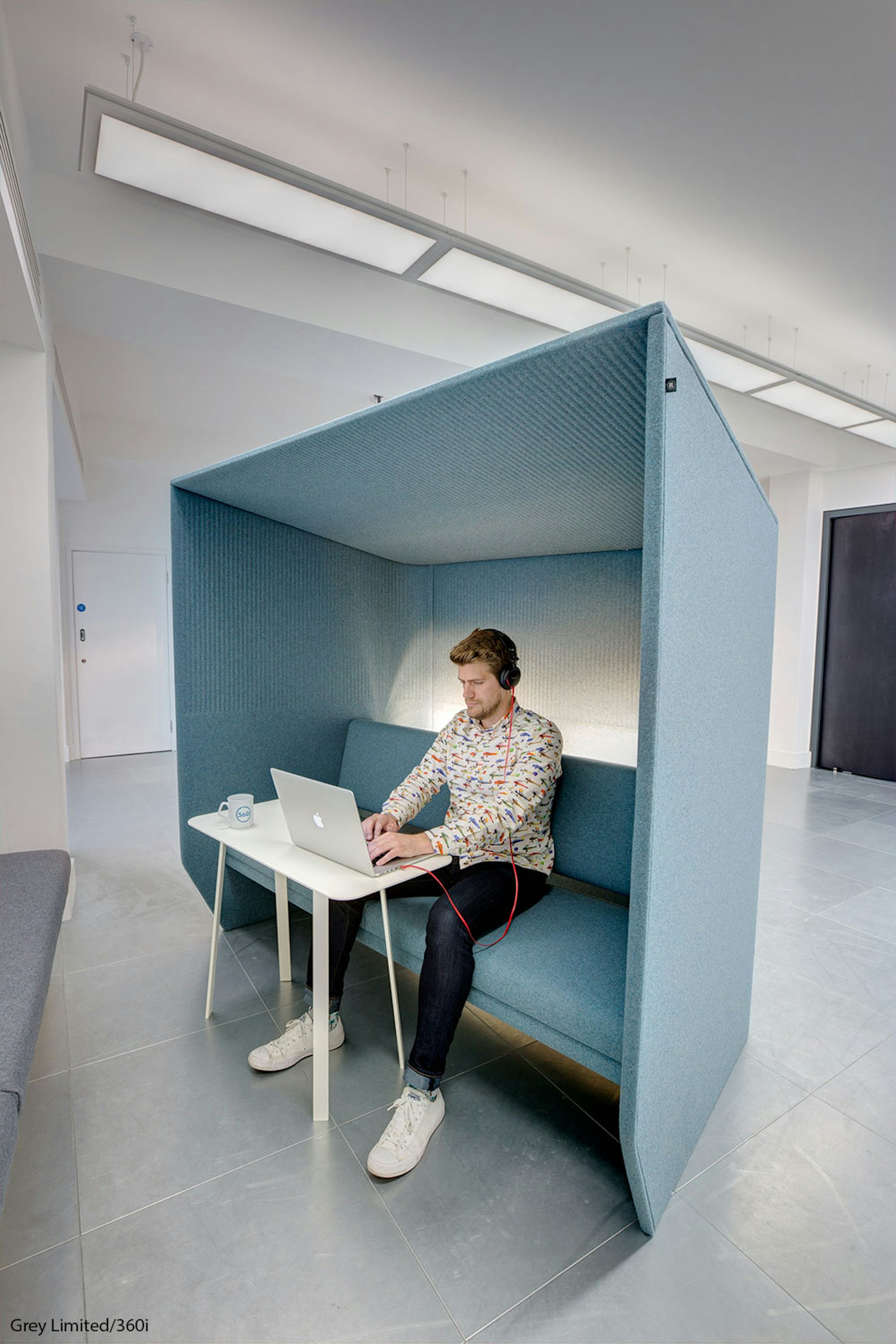 Acoustic Privacy Booth Guide: How to Create Privacy | BuzziSpace