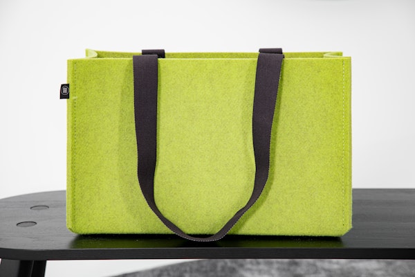 BuzziBox Travel, mobile storage box in felt | BuzziSpace