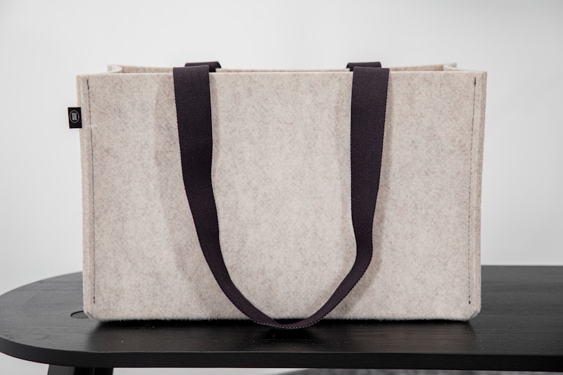 BuzziBox Travel, mobile storage box in felt | BuzziSpace