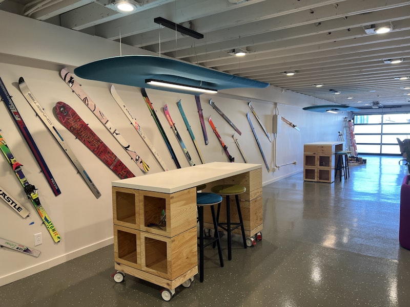 BuzziZepp LED, suspended acoustic shell with light | BuzziSpace