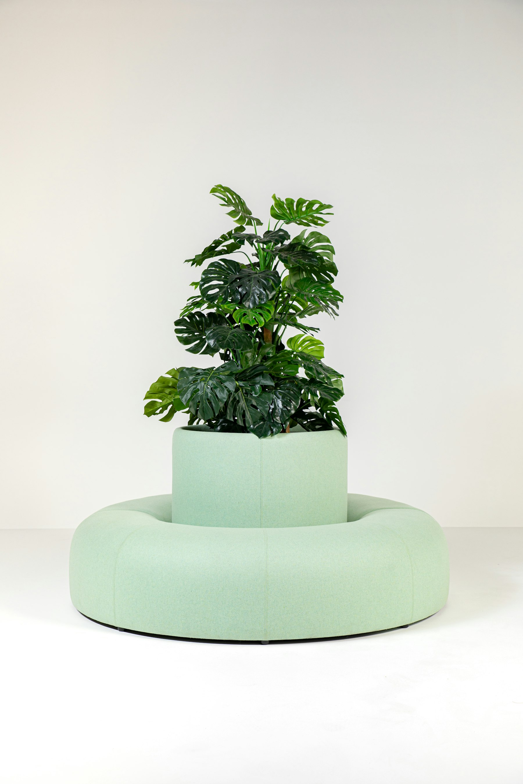 BuzziSpace Introduces Innovative Green Solutions With BuzziPlanter 90 ...