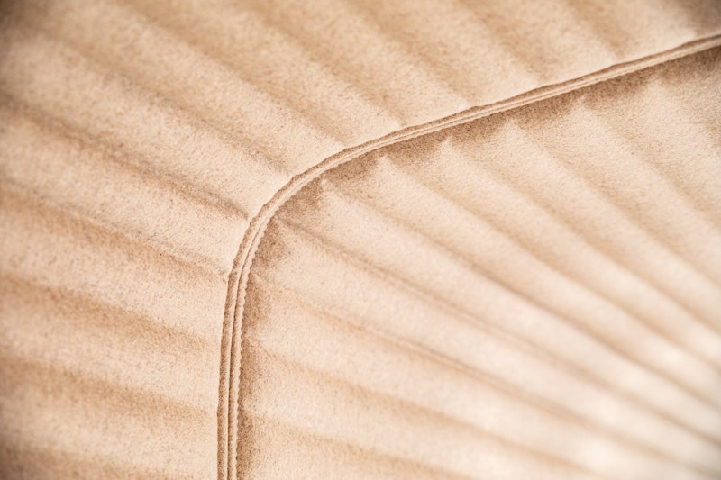 BuzziNest Room, Your Private Meeting Oasis | BuzziSpace