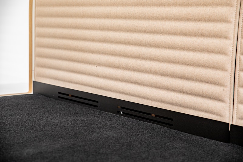 BuzziNest Room, Your Private Meeting Oasis | BuzziSpace