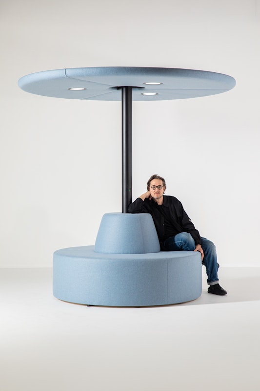 BuzziBrella, An Acoustic Shelter | BuzziSpace