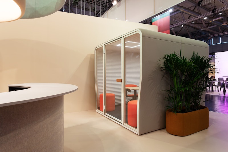 BuzziNest Room, Your Private Meeting Oasis | BuzziSpace