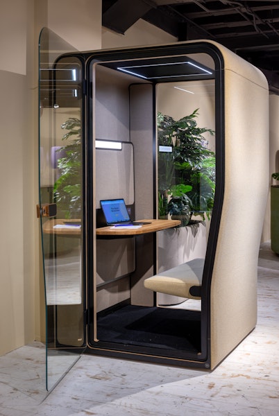 BuzziNest Office, Customize Your Miniature Office | BuzziSpace