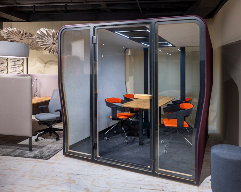 BuzziNest Room, Your Private Meeting Oasis | BuzziSpace