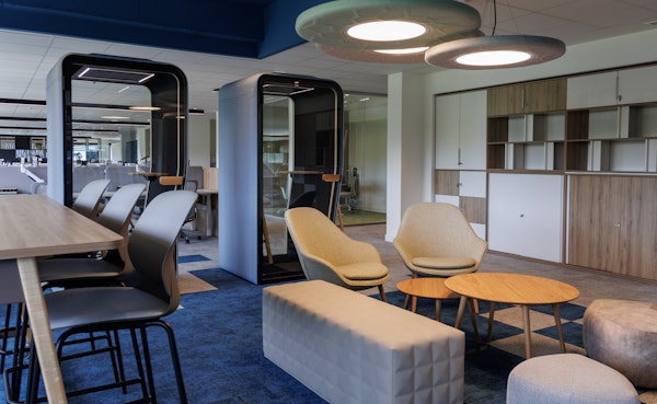 Inside Synopsys’ New Porto Office: A Sustainable, People-Focused Workplace With BuzziSpace ...