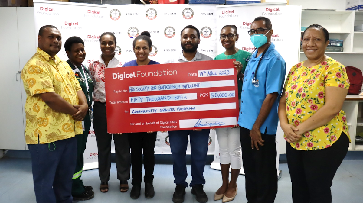Digicel PNG Foundation Gives PGK1million worth of Community Grants to ...
