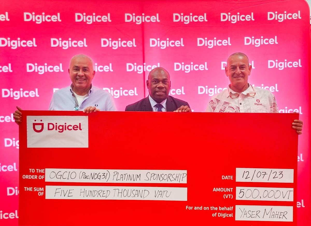 Digicel Vanuatu sponsors PacNOG 31 Training