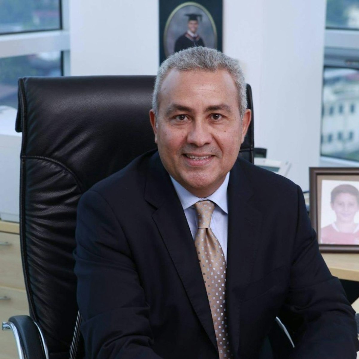 Digicel Vanuatu CEO, Yaser Maher takes a career break