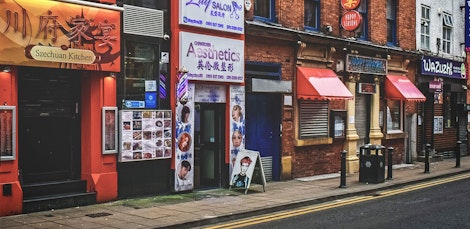 How to Secure Pavement Sign Against Theft or Strong Winds?