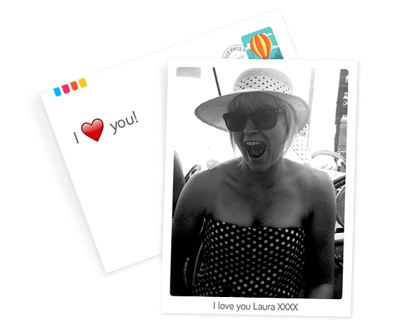 8 ways to make someone smile with a postcard | TouchNote