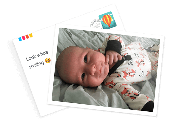 8 ways to make someone smile with a postcard | TouchNote