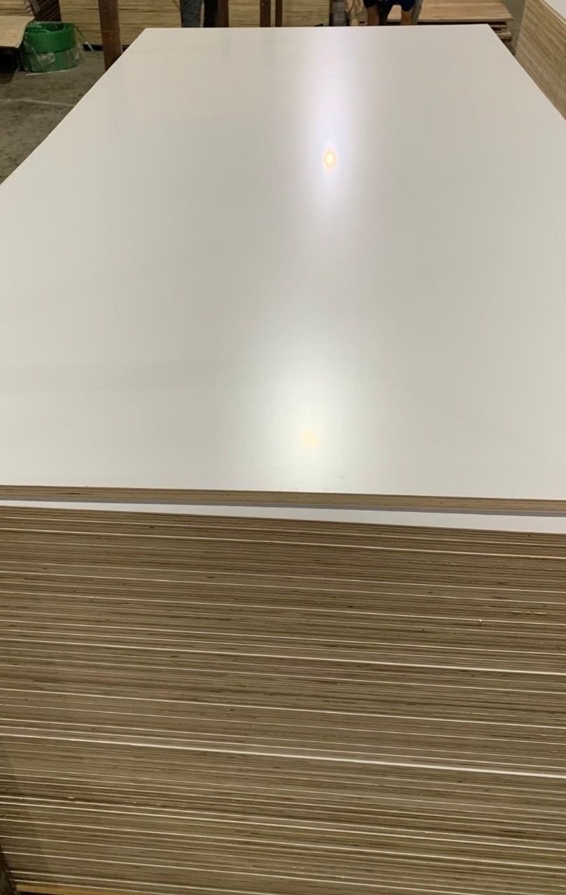 Triplek Melamin | Master Plywood