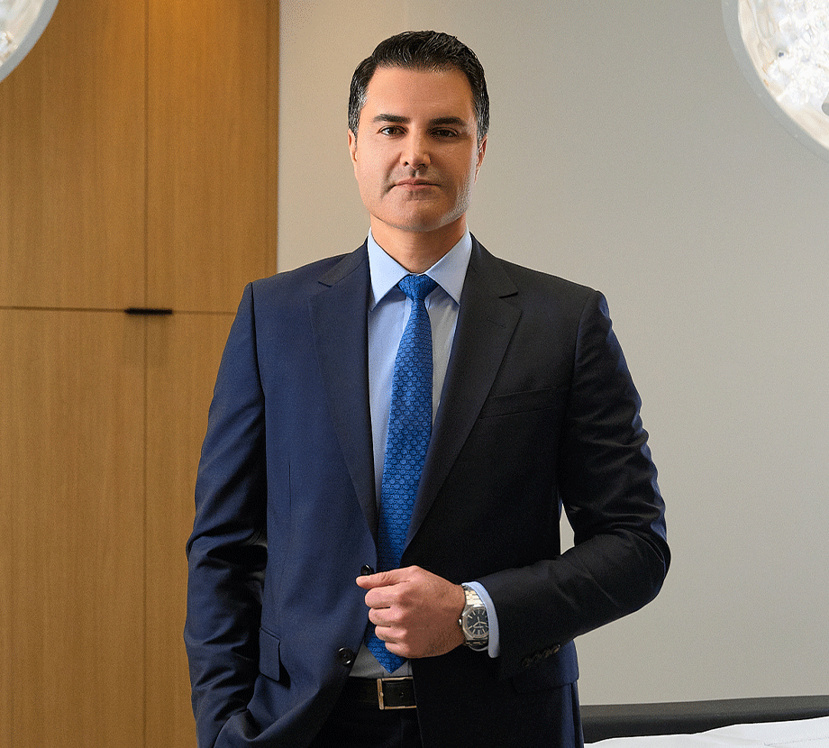 Meet the Doctor | Dr. Paul Afrooz