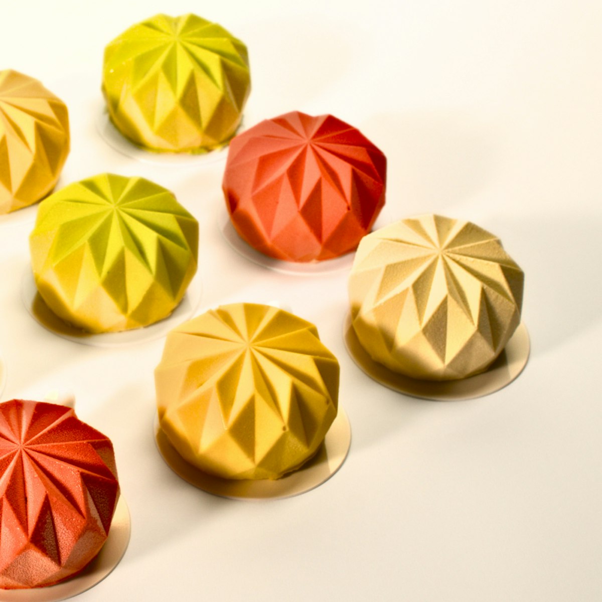 Maison Chisaka Celebrates the Mid-Autumn Festival with Moon Pleats