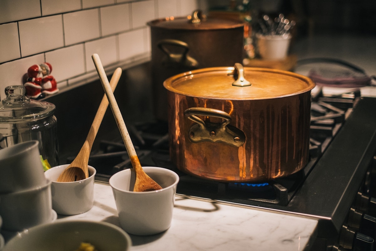 Soup-Making 101: A Lazy Chef’s Guide to Delicious, Nutritious Bowls