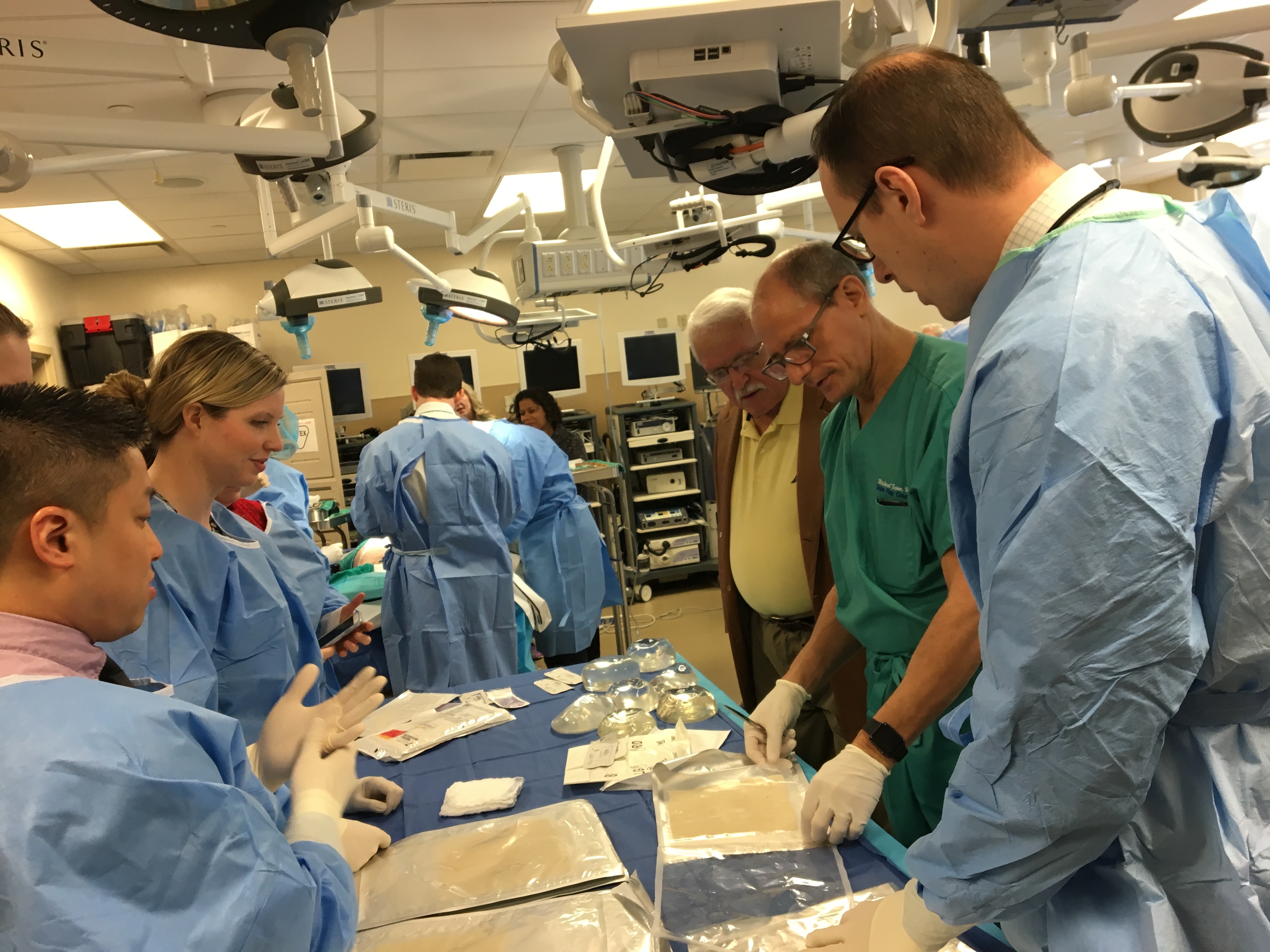 Travelogue - Midwest | Zenn Plastic Surgery