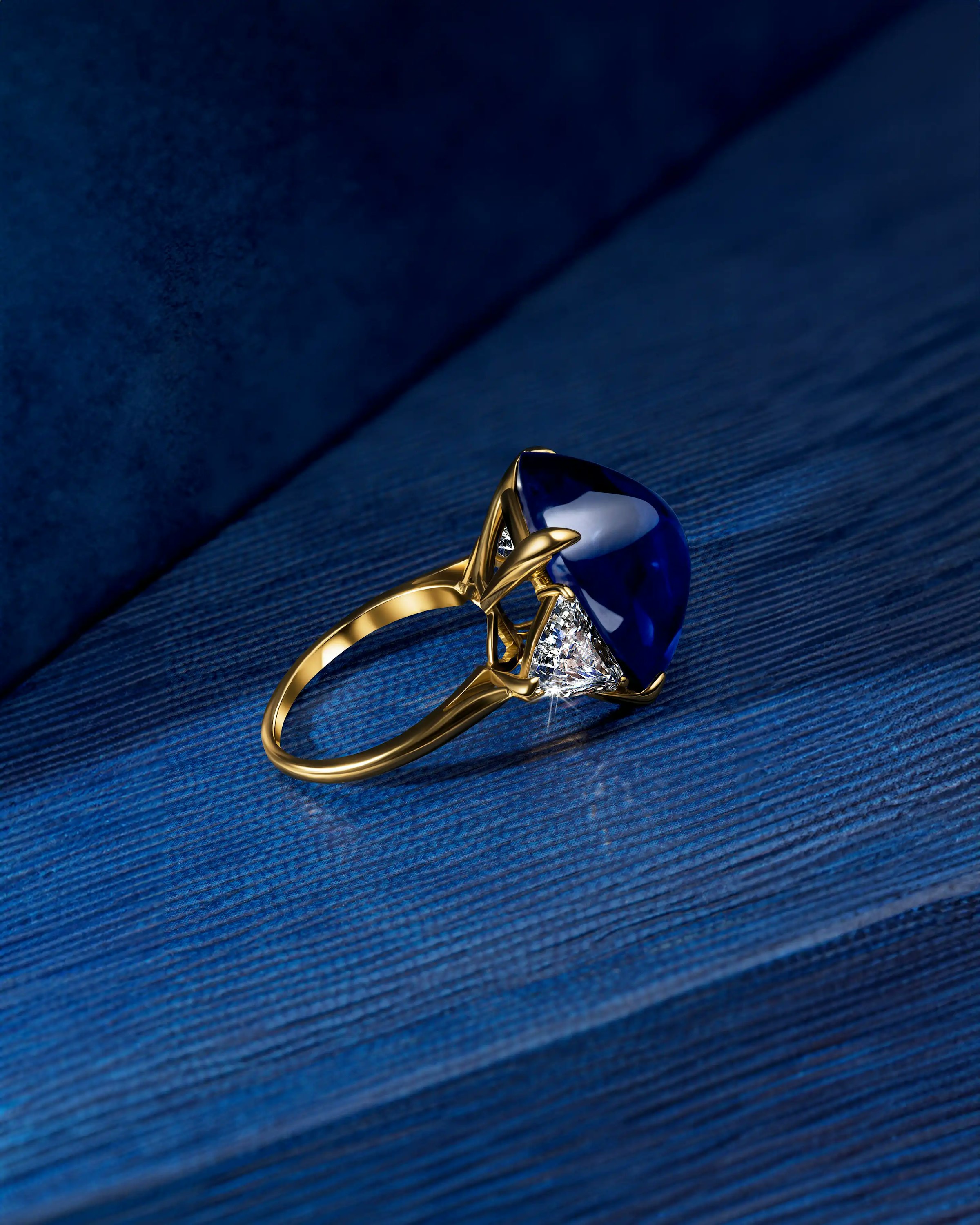 Kashmir Royalty Ring | Jacob & Co.