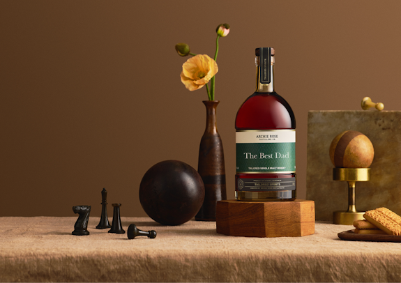 Dad’s Whisky Of Choice: Tailored Spirits for Fathers and Father Figures